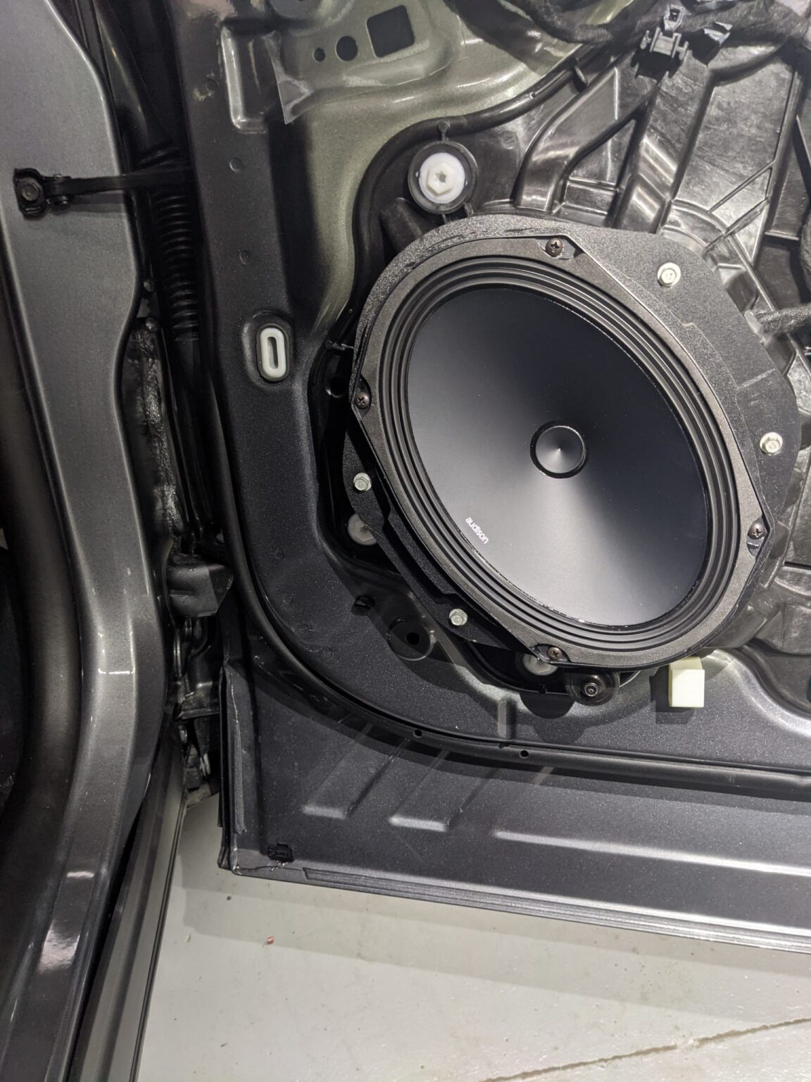 Custom Car Stereo Installation Nashville | Car Audio Upgrades | Cartronics