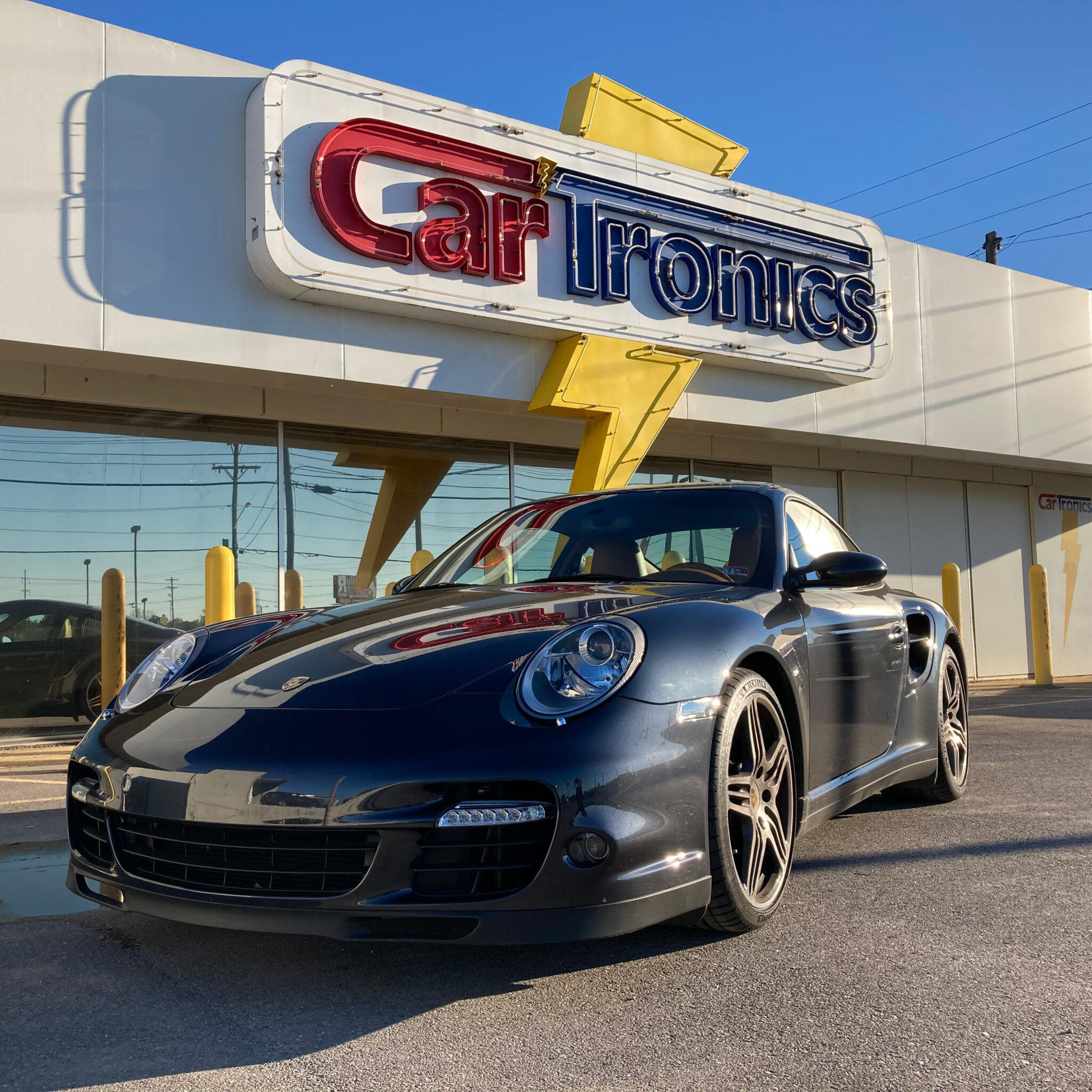 About Us - Cartronics Audio